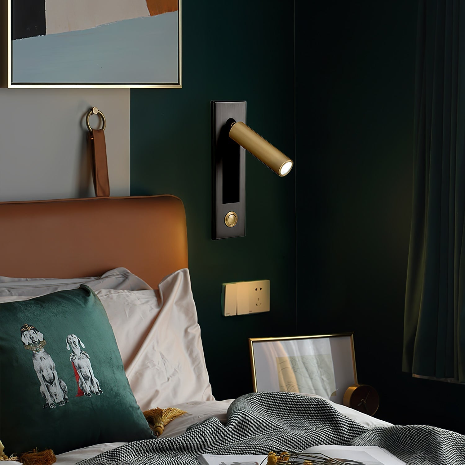 Embedded Bedside Table Sconce – Arture Lighting